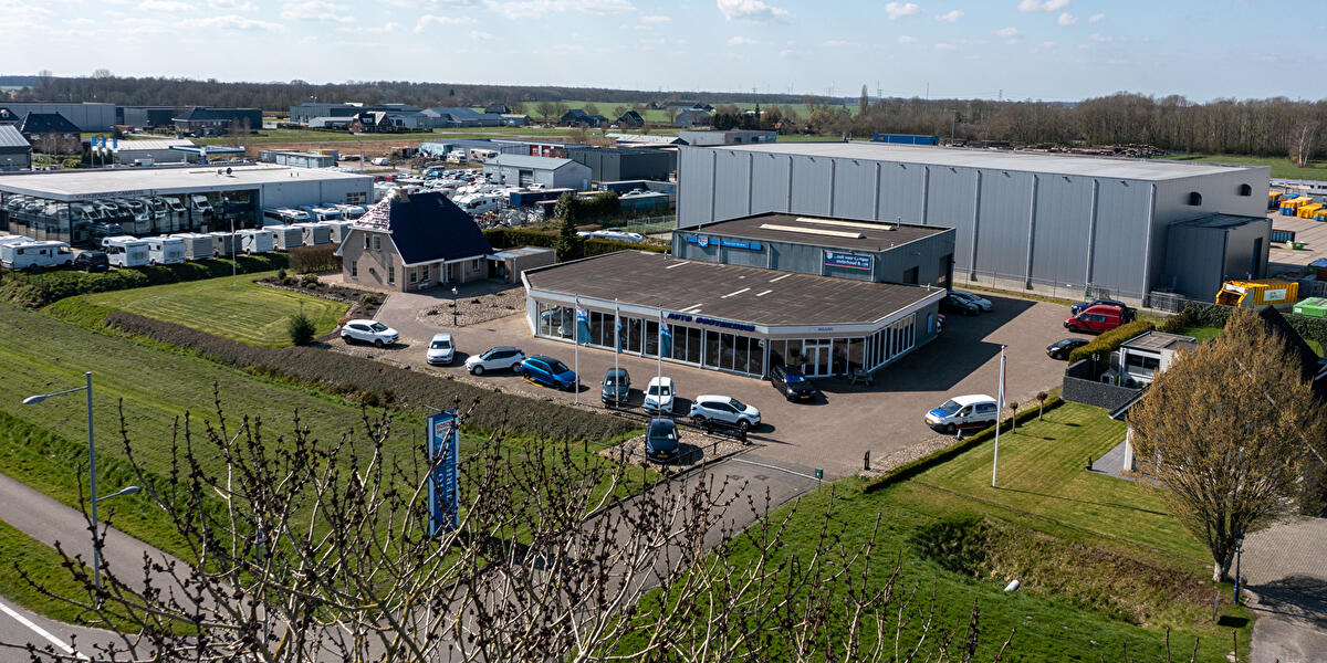 Reparaties, service en onderhoud voor alle voertuigen - Auto Oosterhuis